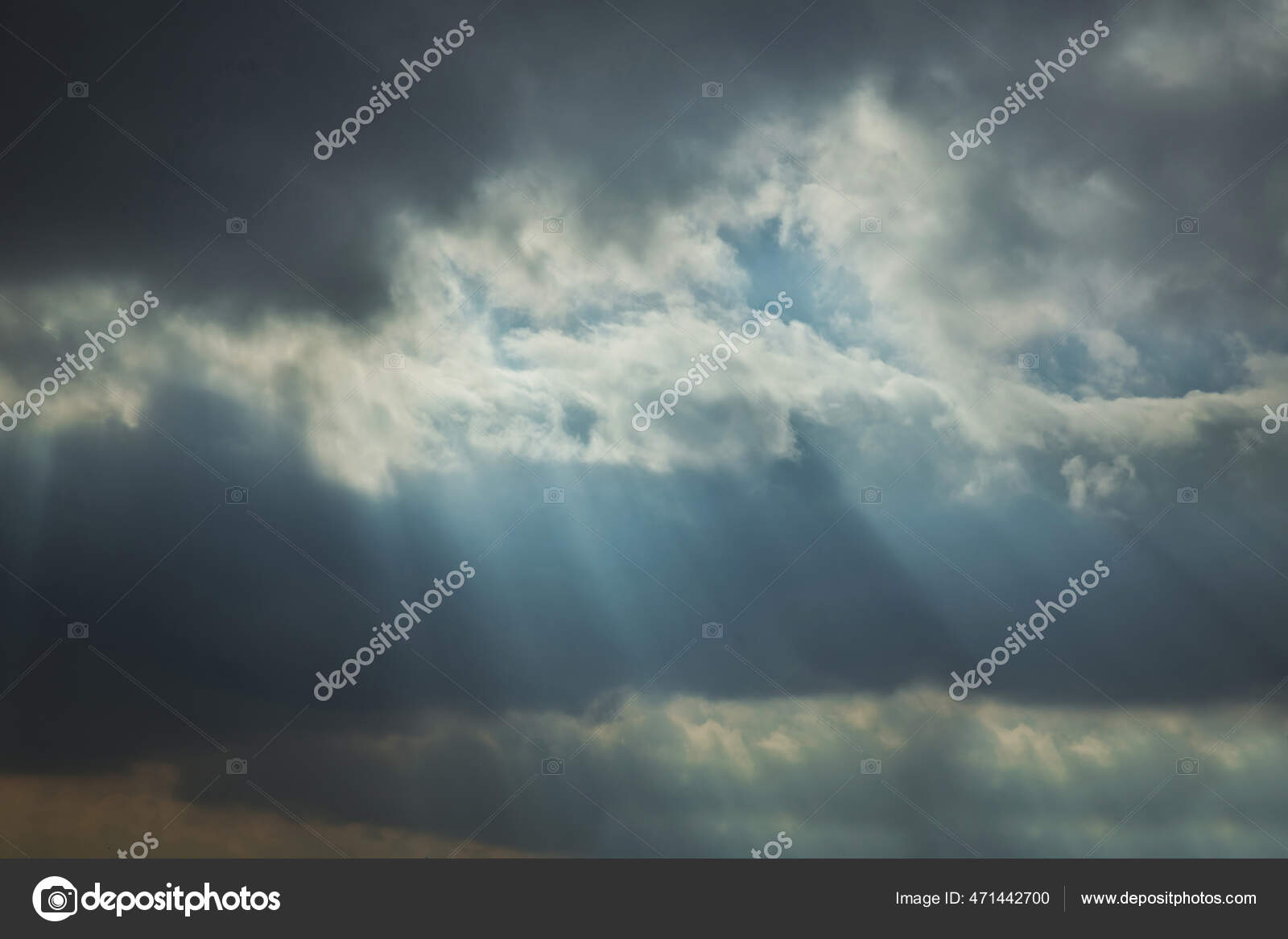 Rays Sun Clouds Sky Ray Sunlight Escaping Clouds Sky Sun — Stock Photo ...