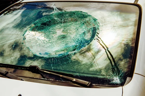 Broken windshield Stock Photos, Royalty Free Broken windshield Images ...