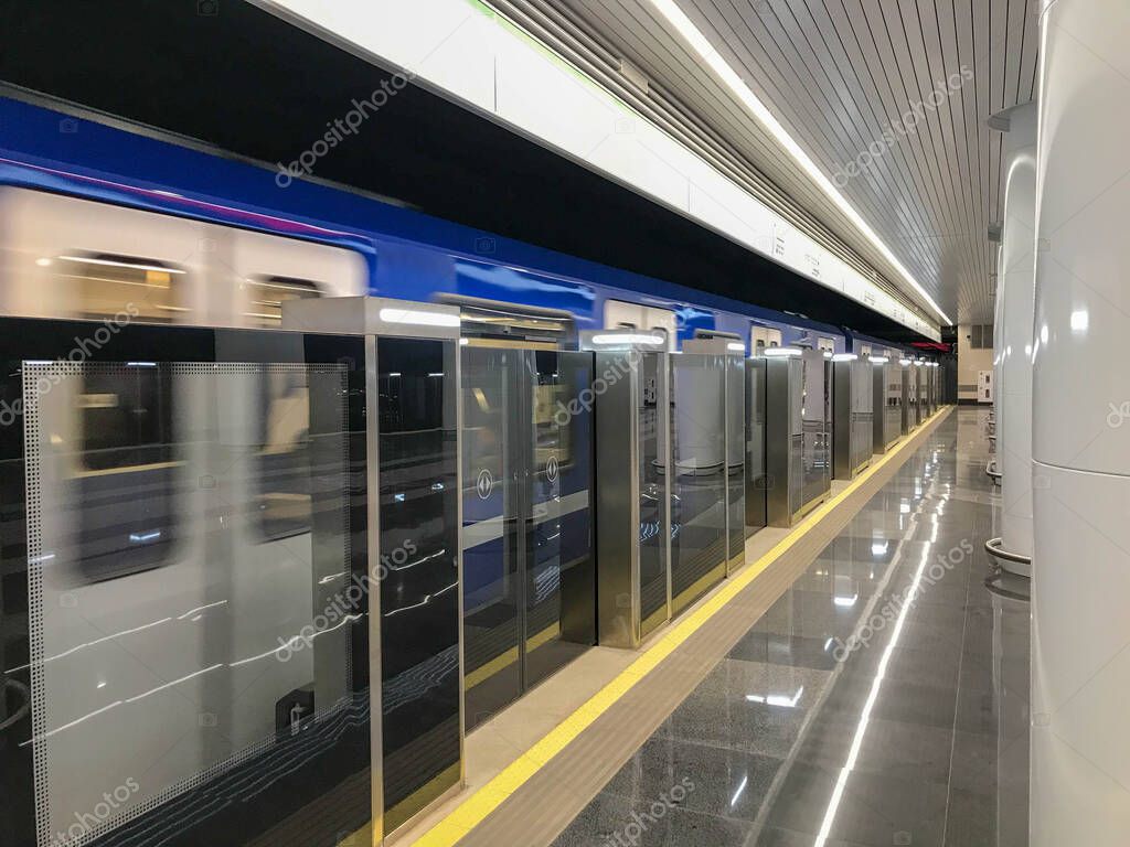 metro con mayor seguridad. nuevas estaciones de metro. doble seguridad ...
