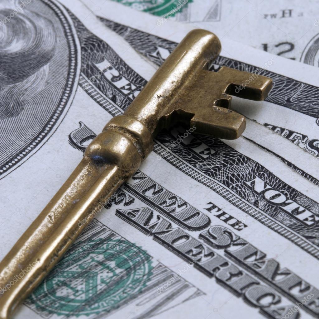 Skeleton Key on Money — Stock Photo © alancrosthwaite #78780400
