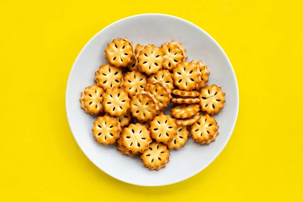 Biscuits ronds jaunes images libres de droit, photos de Biscuits ronds ...