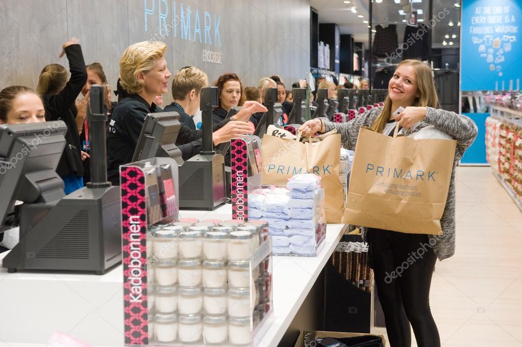 Shopping at Primark – Stock Editorial Photo © Buurserstraat38 #59295133