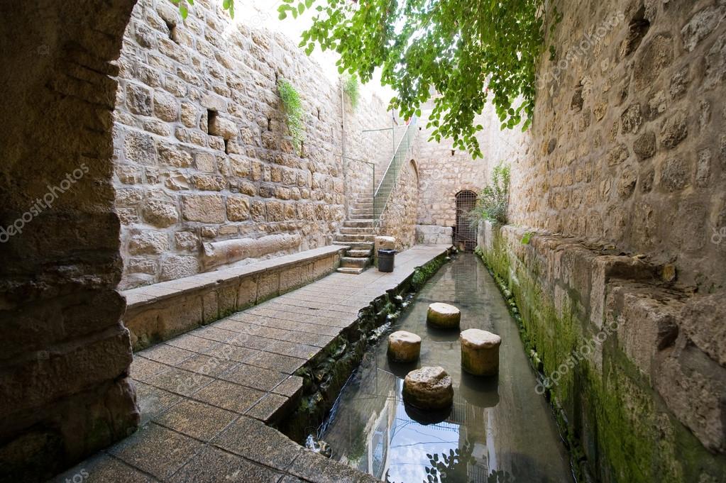 The pool of Siloam — Stock Photo © Buurserstraat38 #65171679