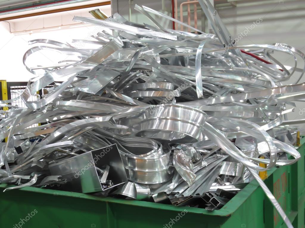 Desechos de aluminio: fotografía de stock © photonewman #58927111 ...