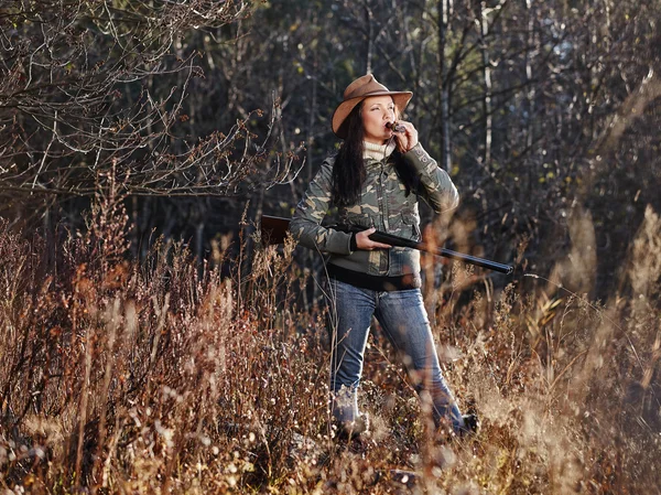 Hunter woman Stock Photos, Royalty Free Hunter woman Images | Depositphotos