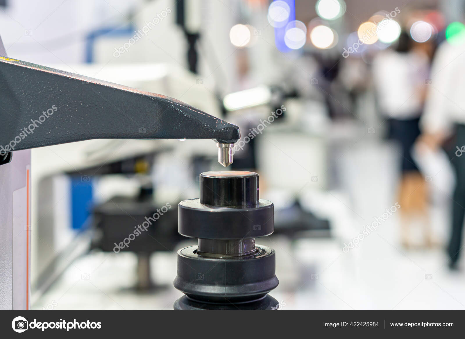 Close Sample Part Diamond Head Pin Hardness Tester Machine Inspection ...