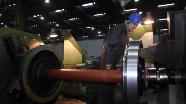 54 Metal routing Videos, Royalty-free Stock Metal routing Footage ...