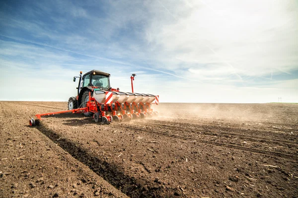 Seeding field Pictures, Seeding field Stock Photos & Images ...