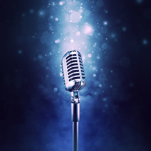 Micro rétro bleu images libres de droit, photos de Micro rétro bleu ...