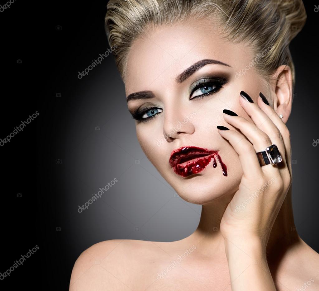 Beautiful Vampire Makeup For Women