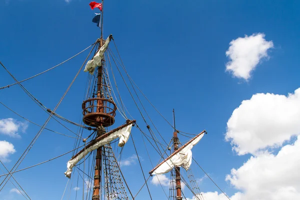 Pirate Ship Stock Photo by ©niglaynike 63262277