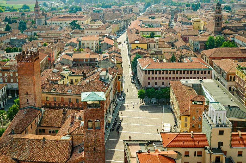 Cremona panorama (italien) - Stockfotografie: lizenzfreie Fotos ...