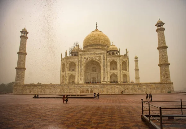 Taj mahal water Stock Photos, Royalty Free Taj mahal water Images ...