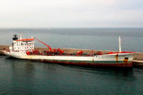 Overloaded ship Stock Photos, Royalty Free Overloaded ship Images ...