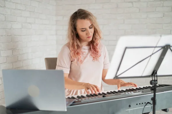 Singing lesson Images - Search Images on Everypixel