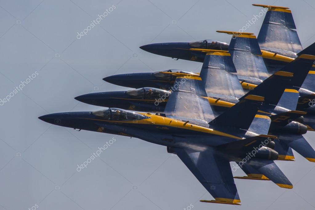 Blue Angels Team – Stock Editorial Photo © adameq2 #70656031
