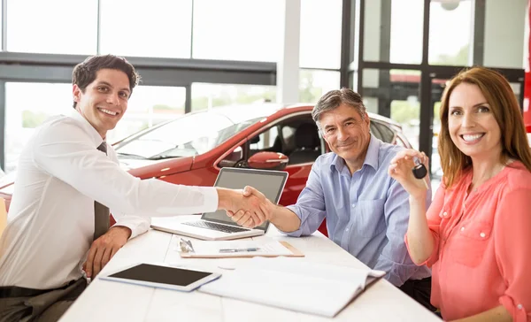 Car sales people Stock Photos, Royalty Free Car sales people Images ...