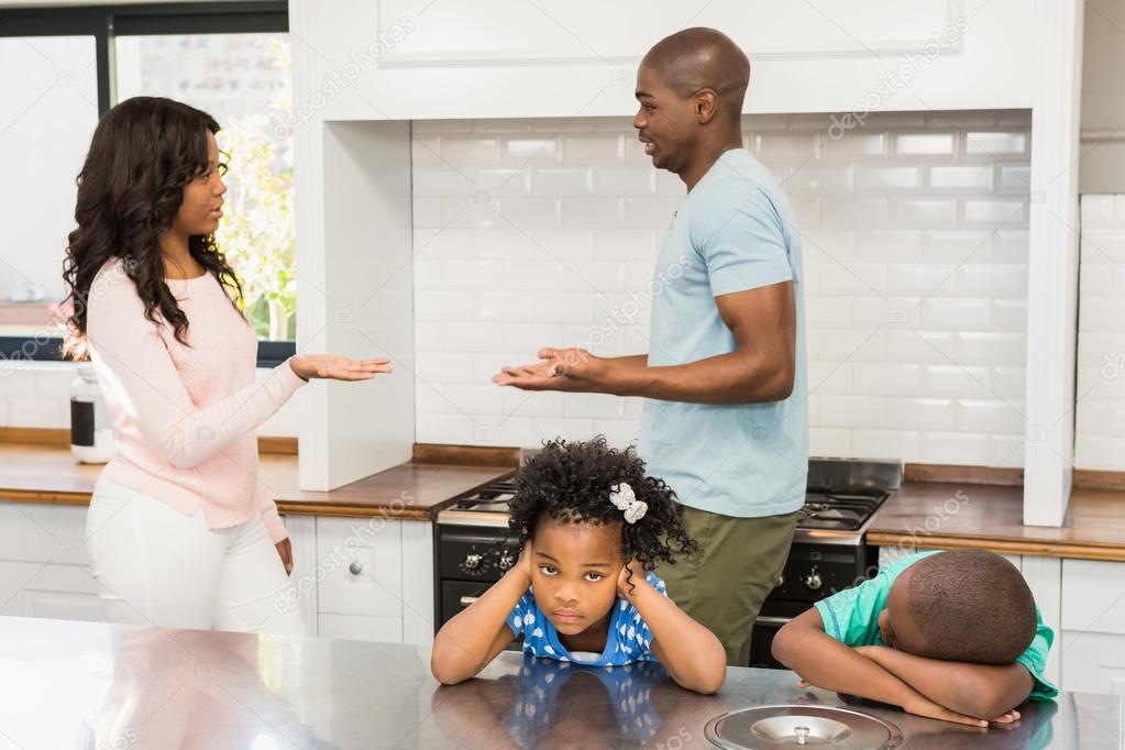 Parents arguing in front of children — Stock Photo © Wavebreakmedia ...