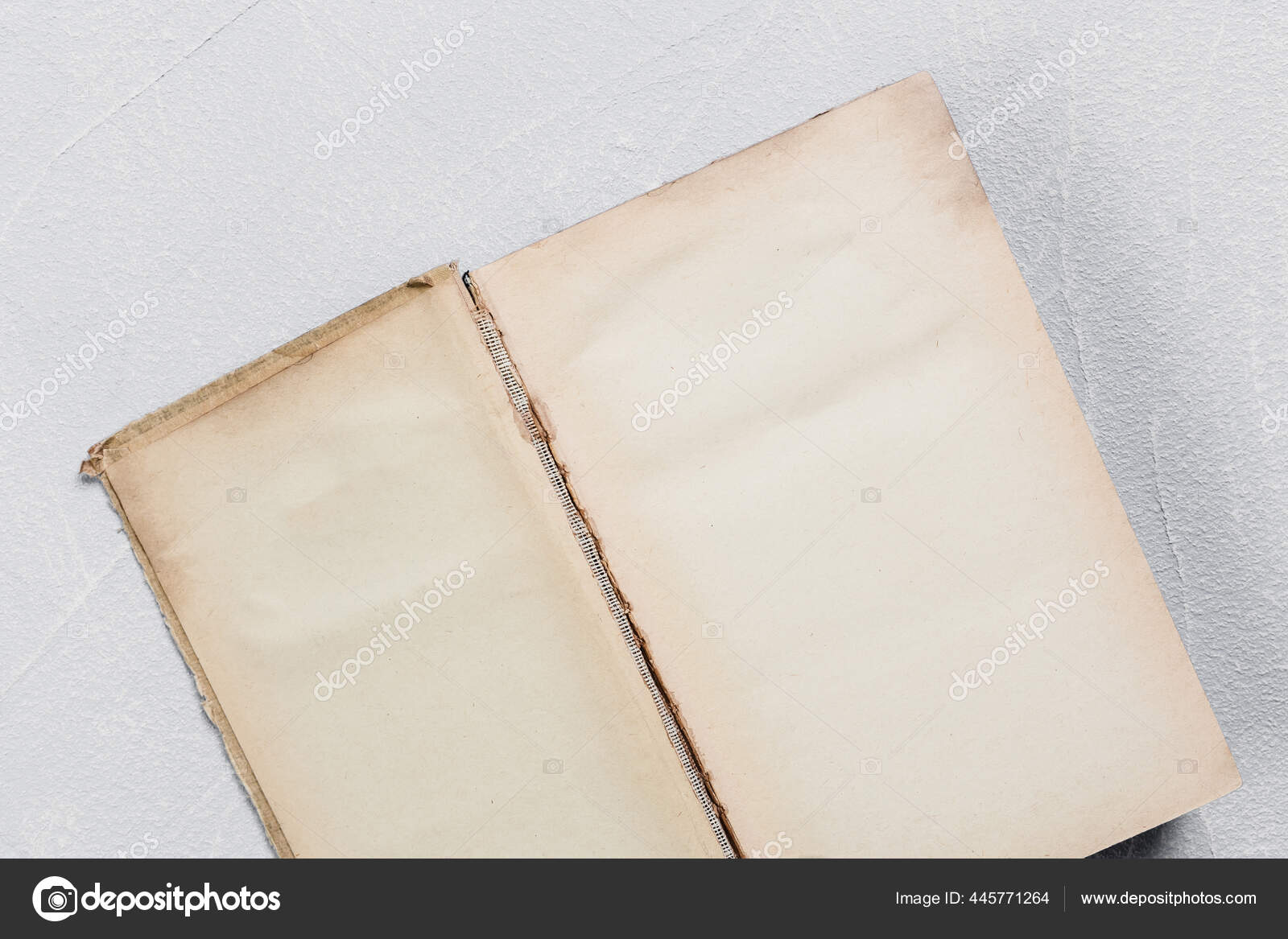 Page Open Old Shabby Yellowed Book Blank Sheets Vintage Paper — Stock ...