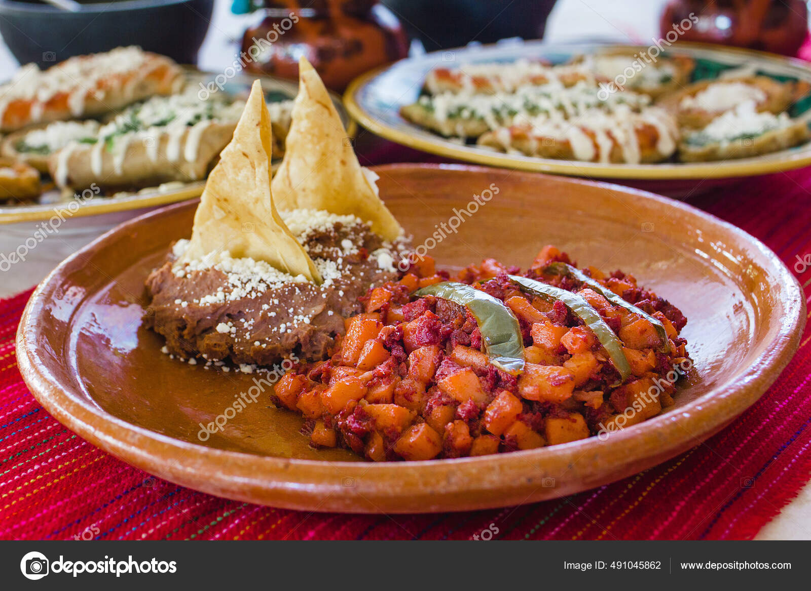 Papas Chorizo Potatoes Chorizo Refried Beans Mexican Food Mexico City ...