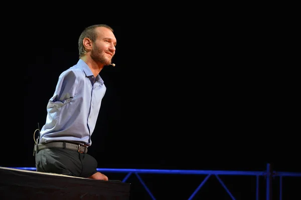 Nick Vujicic Preaching