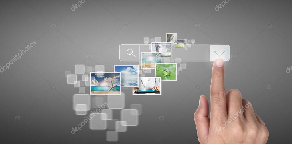 Manos tocando la interfaz de pantalla de botón conexión global ...