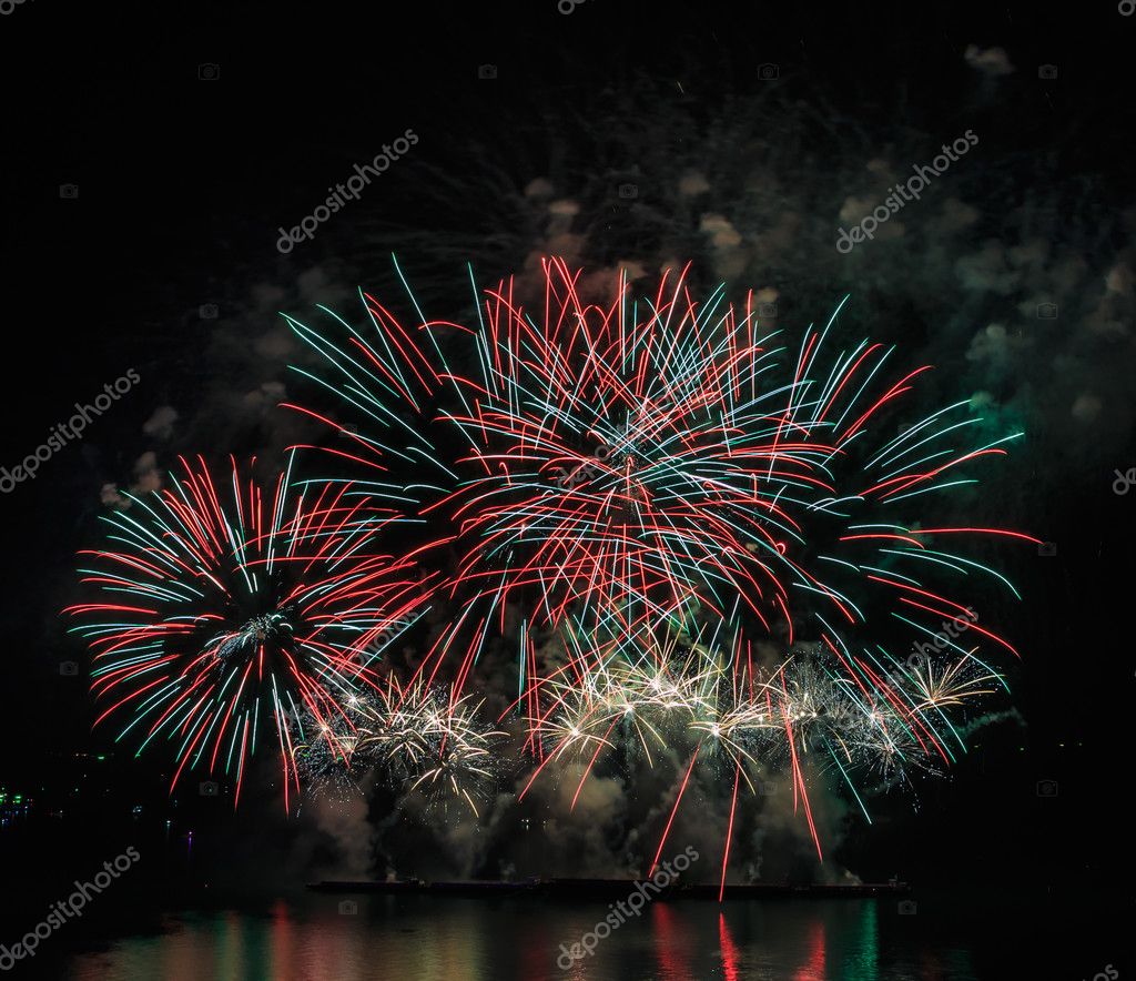 Amazing fireworks show Stock Photo by ©Deerphoto 112400860
