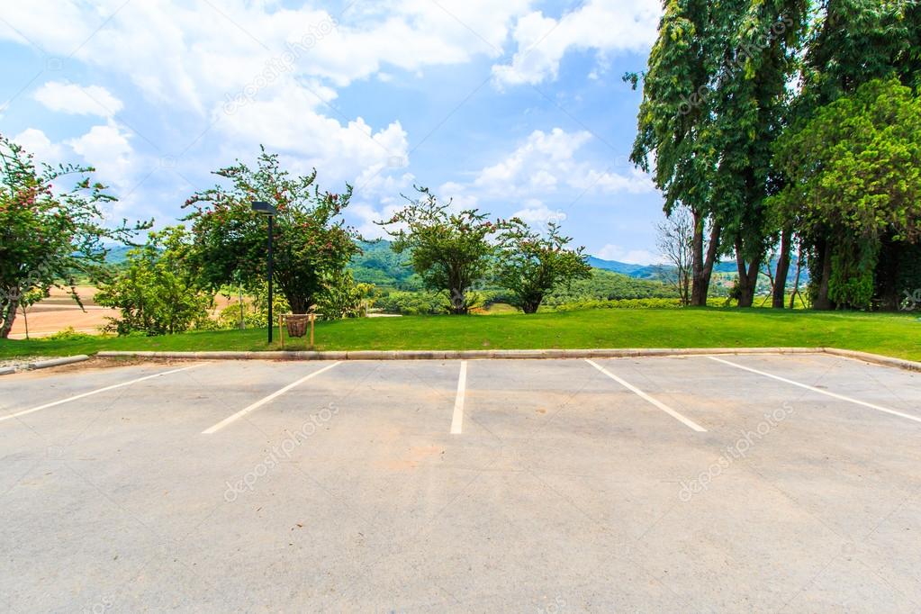Empty parking lot — Stock Photo © Deerphoto #76901125