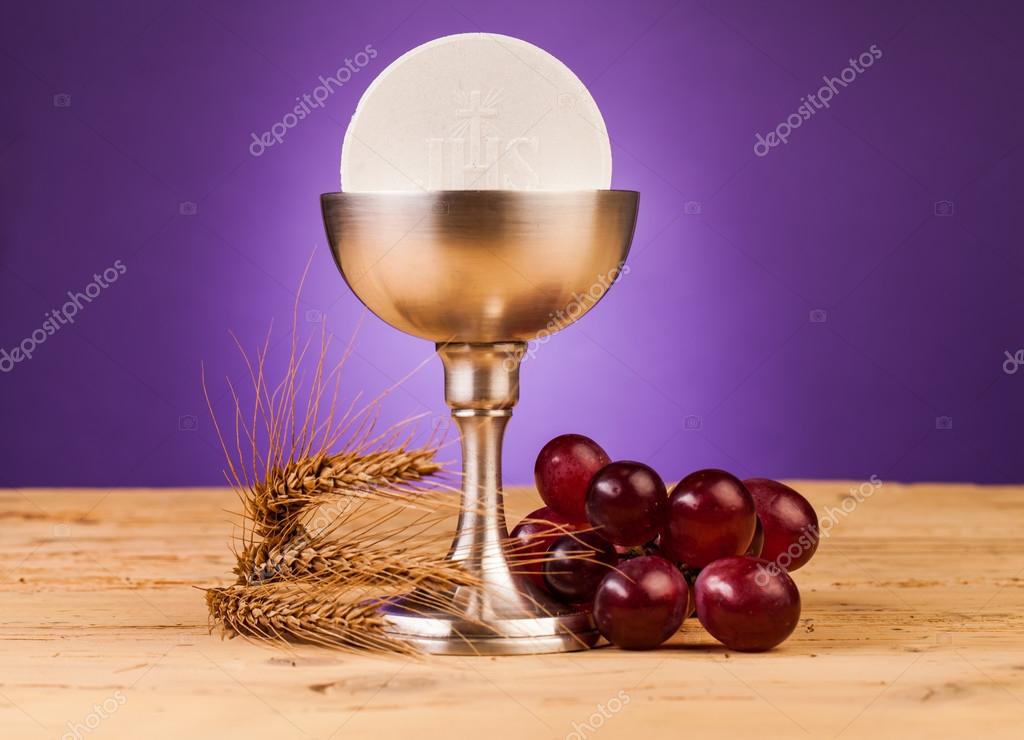 Holy communion chalice Stock Photo by ©yeti88 91189164