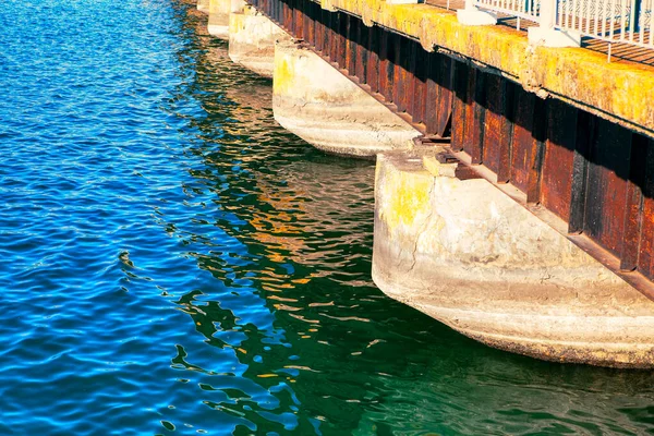 Hydroelectric bonds Stock Photos, Royalty Free Hydroelectric bonds ...