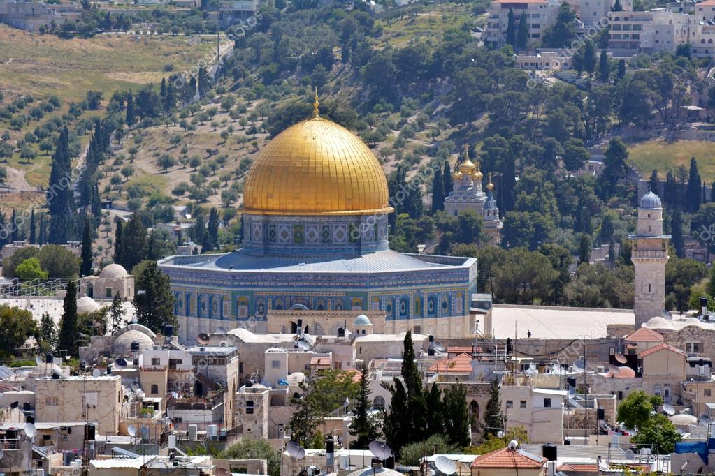 Temple Mount in Jerusalem - Israel — Stock Photo © lucidwaters #75315401