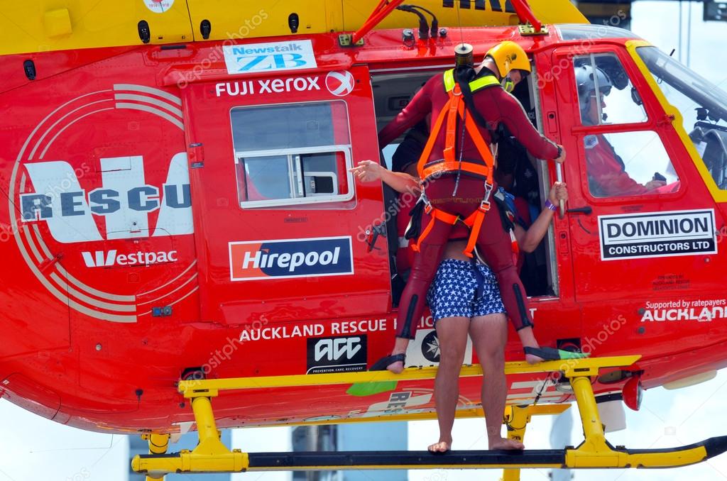 Westpac Rescue Helicopter crew in rescue mission – Stock Editorial ...