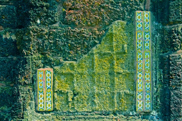 La iglesia de San Agustín fue construida en la colina sagrada en 1602 ...