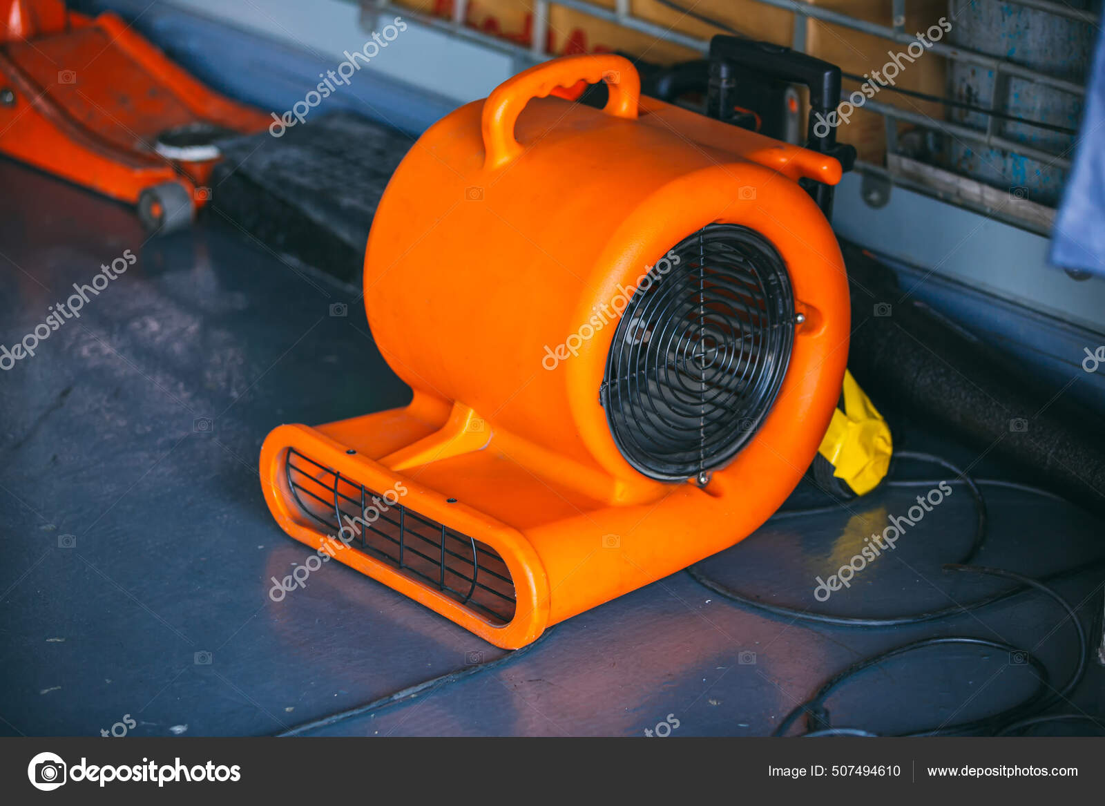 Orange Blower Fan Machine Wet Floor Heavy Duty Industrial Portable ...