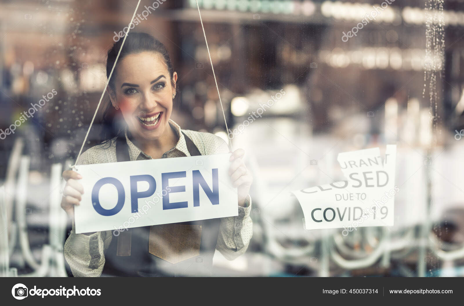 Employee Happy Back Work Restaurant Reopens Closure Due Covid — Stock ...