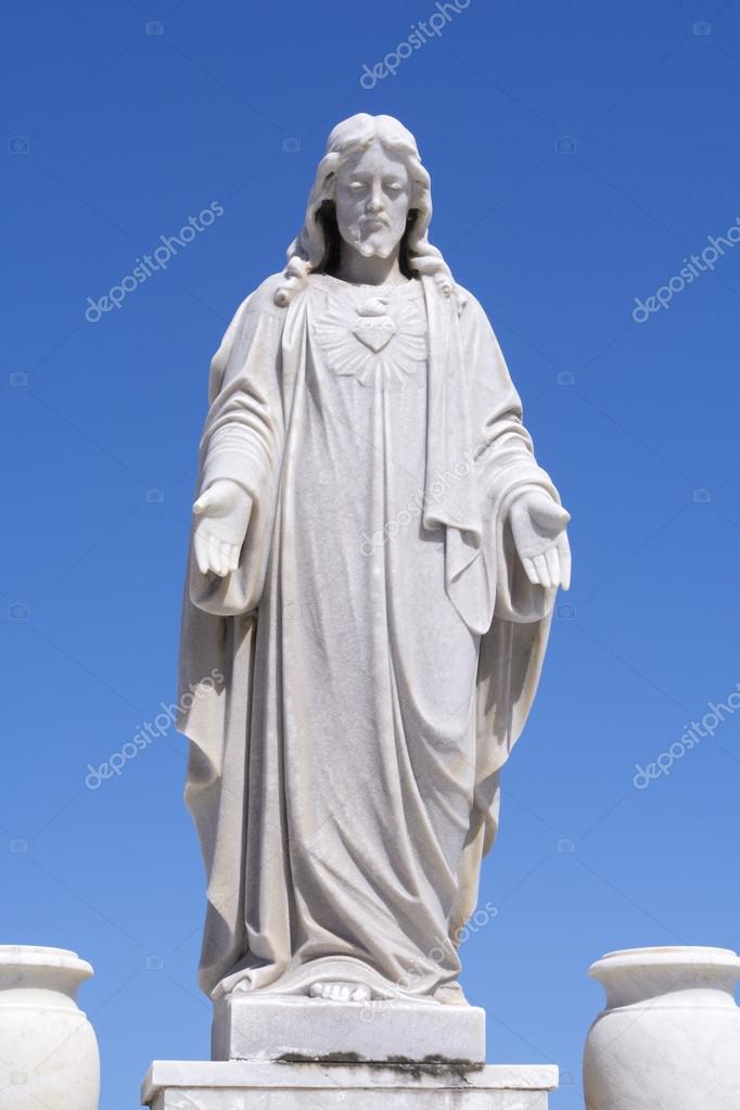 Jesus statue — Stock Photo © czuber #59730725