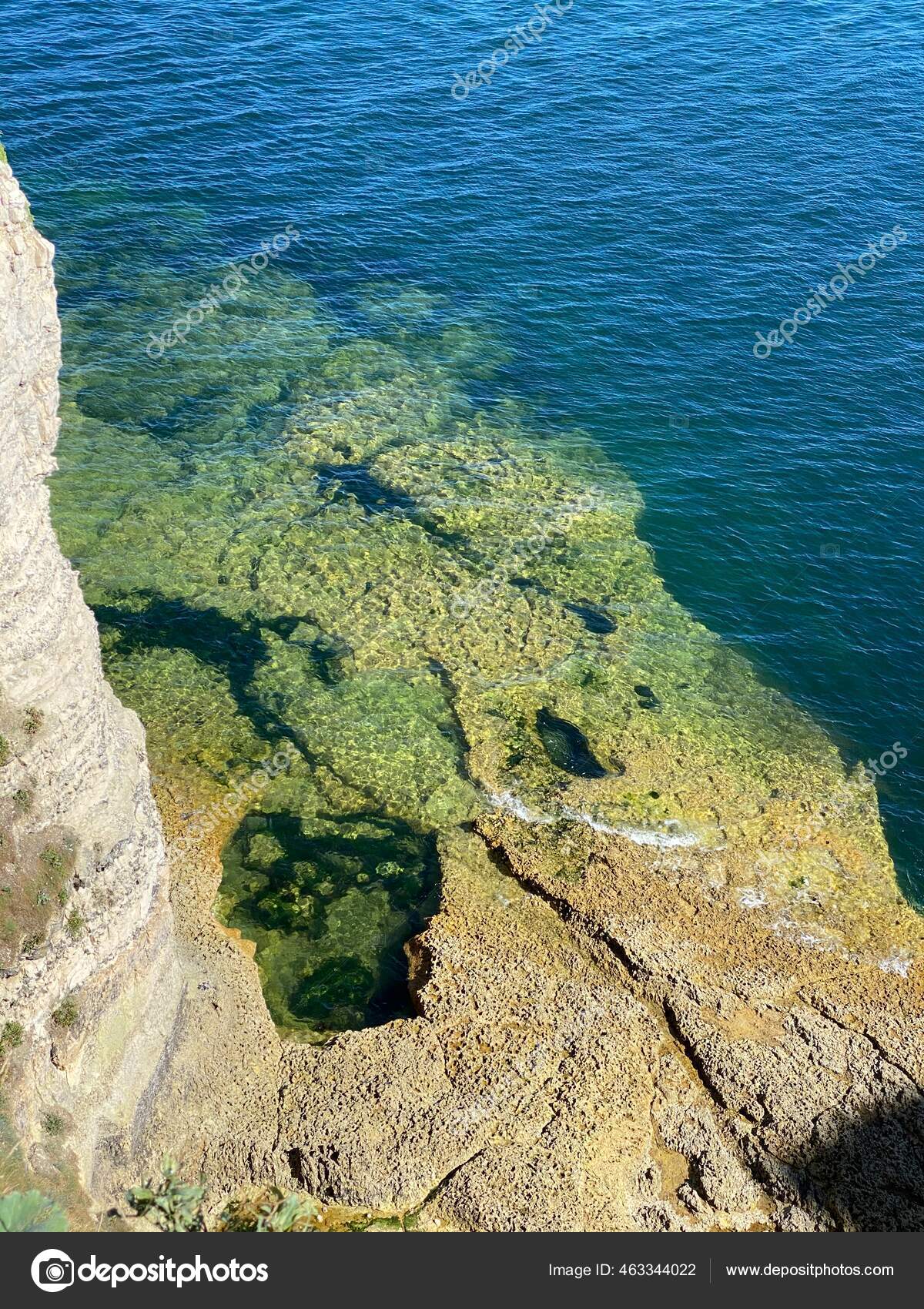 Pool Limestone Cliffs Etretat French Coast — Stock Photo © lifeonwhite ...
