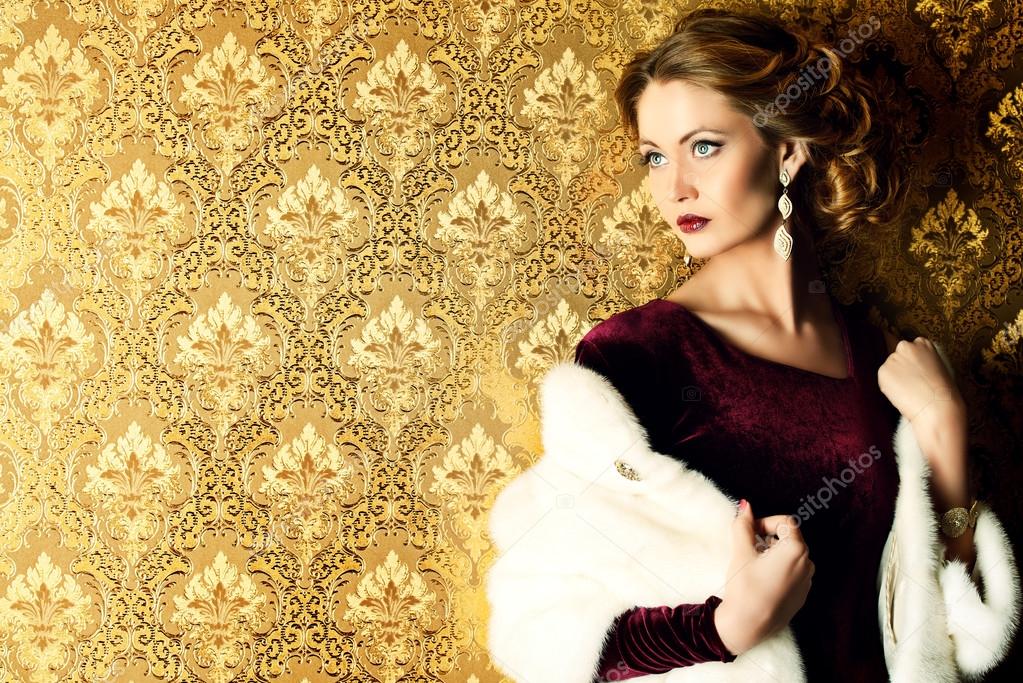 Magnificent woman Stock Photo by ©prometeus 68609379