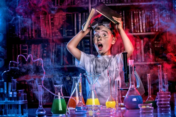 Crazy science experiment Stock Photos, Royalty Free Crazy science ...