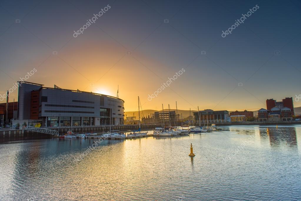 Belfast city at sunset — Stock Photo © surangastock #78004444