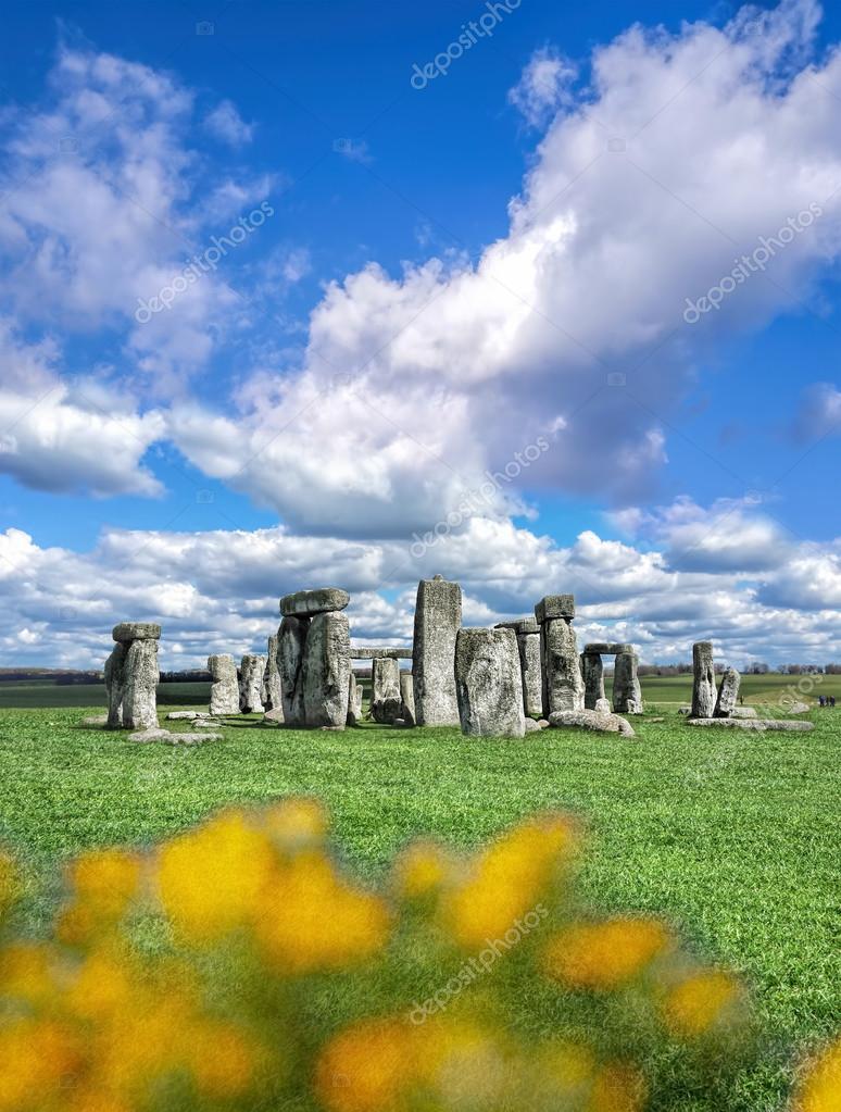 Stonehenge with dramatic sky in England — Stock Photo © samot #107990884