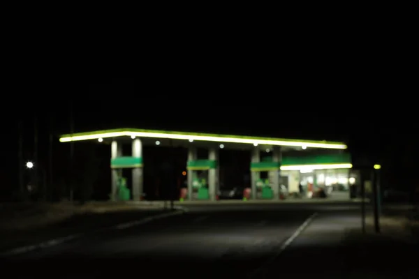 Shell gas station at night Stock Photos, Royalty Free Shell gas station ...
