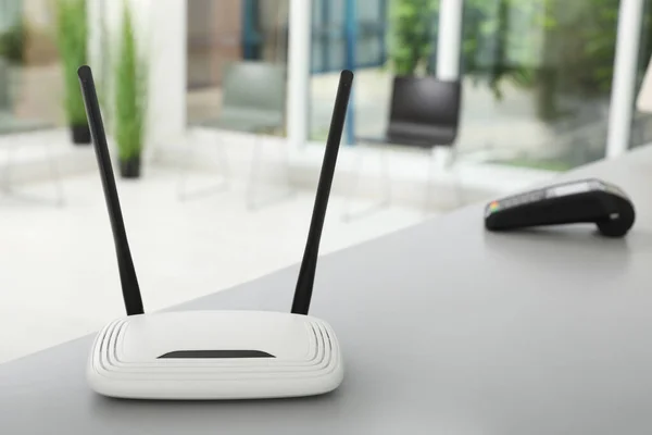 Wifi router connection Stock Photos, Royalty Free Wifi router ...