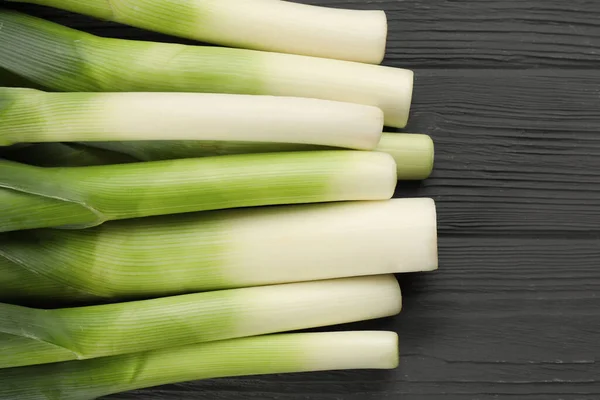 Leeks isolated Stock Photos, Royalty Free Leeks isolated Images ...