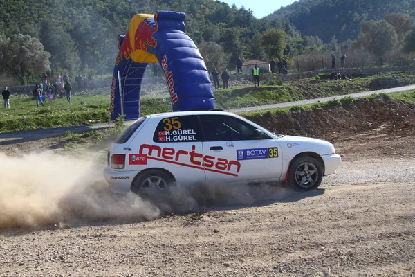 Renault duster Stock Photos, Royalty Free Renault duster Images ...