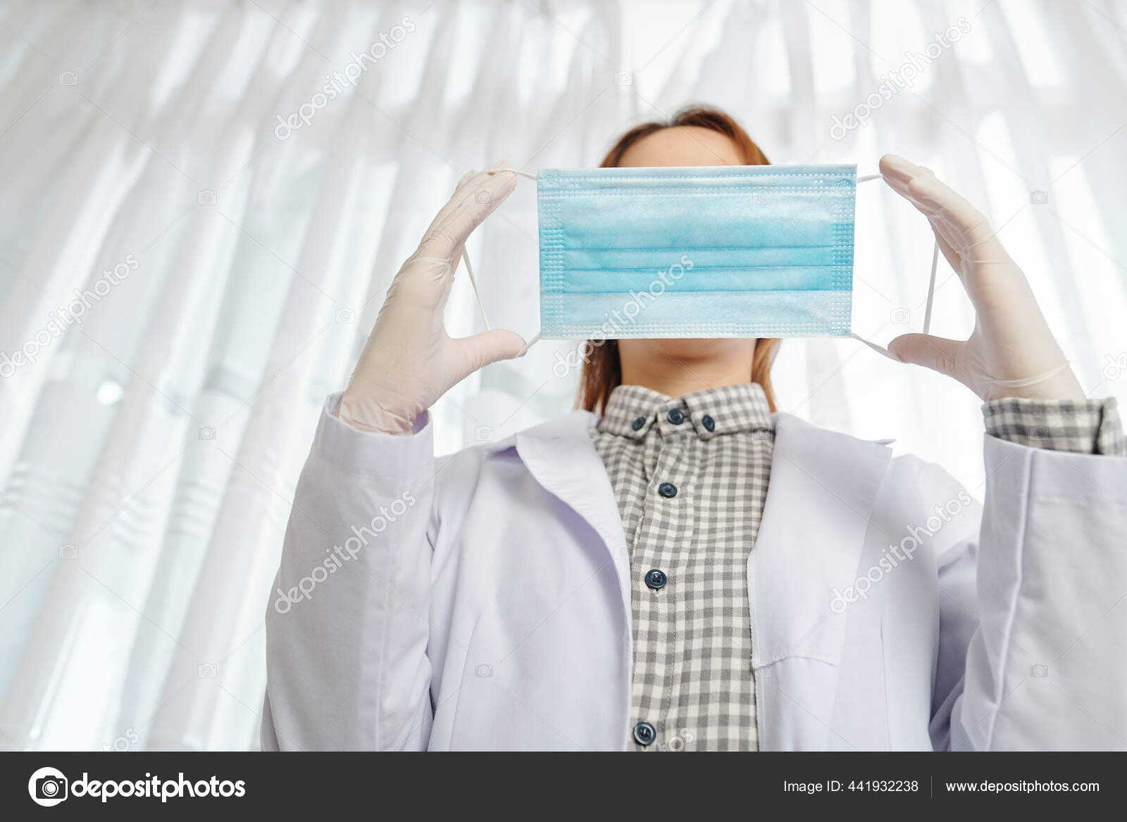 Female Physician Putting Protective Mask Starting Patient Examination ...