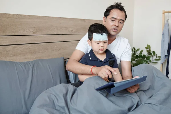 Father cartoon Stock Photos, Royalty Free Father cartoon Images ...