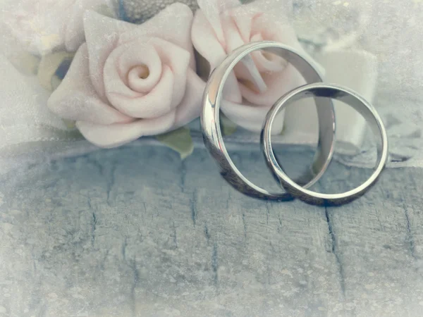 Wedding rings background Stock Photos, Royalty Free Wedding rings ...