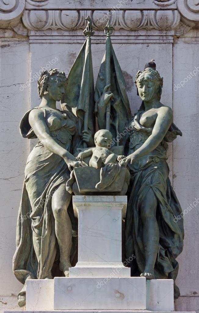 Bronze Figures at the feet of the Garibaldi Statue in Nice — Stock ...