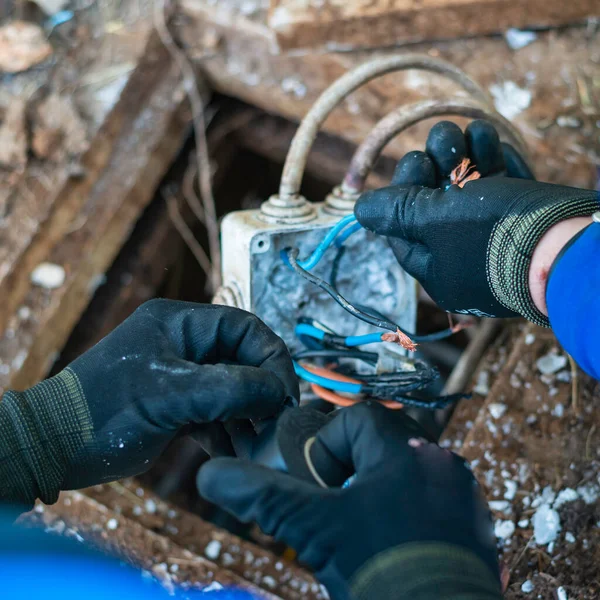 Electrical digging Stock Photos, Royalty Free Electrical digging Images ...